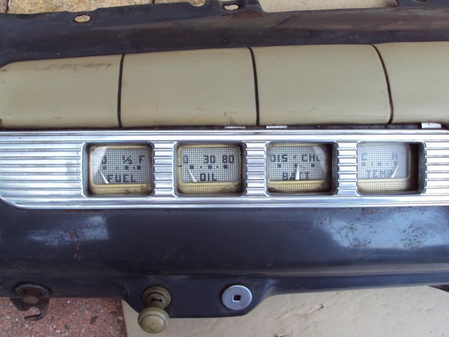 Ford 1947-1948 complete USA dashboard NOW SOLD