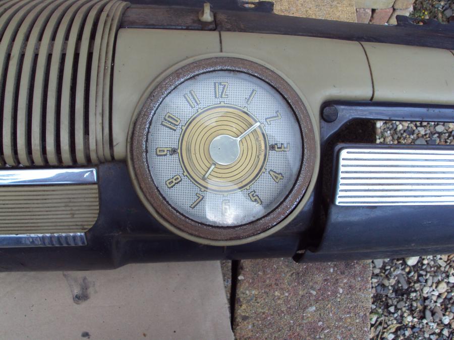 Ford 1947-1948 complete USA dashboard NOW SOLD
