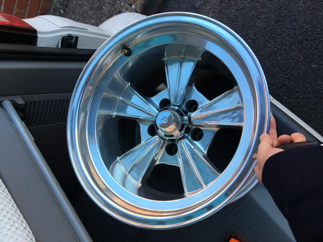 Radir Tri Rib 10x15 wheels