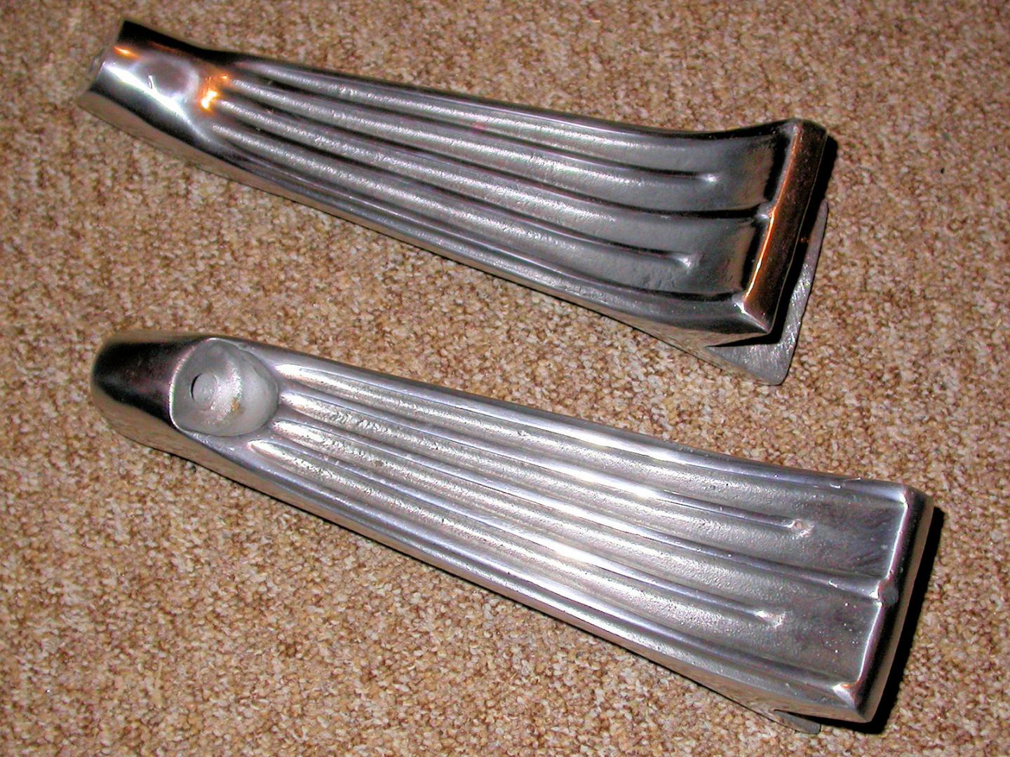 Finned alloy headlight stands, Jag IRS towbar bracket!