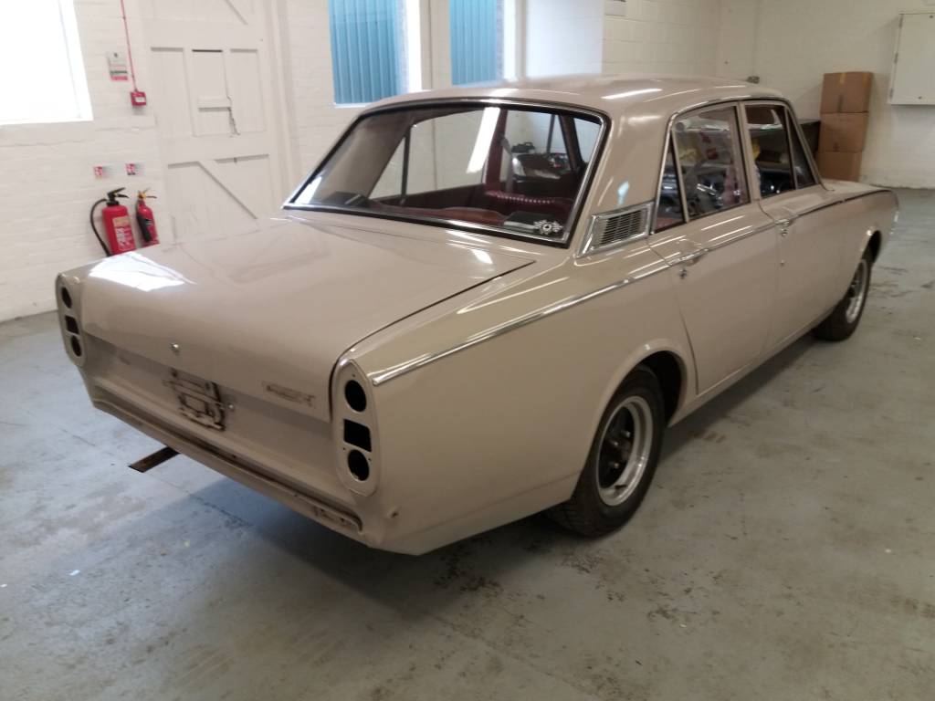 Ford Corsair 'Laid not sprayed'