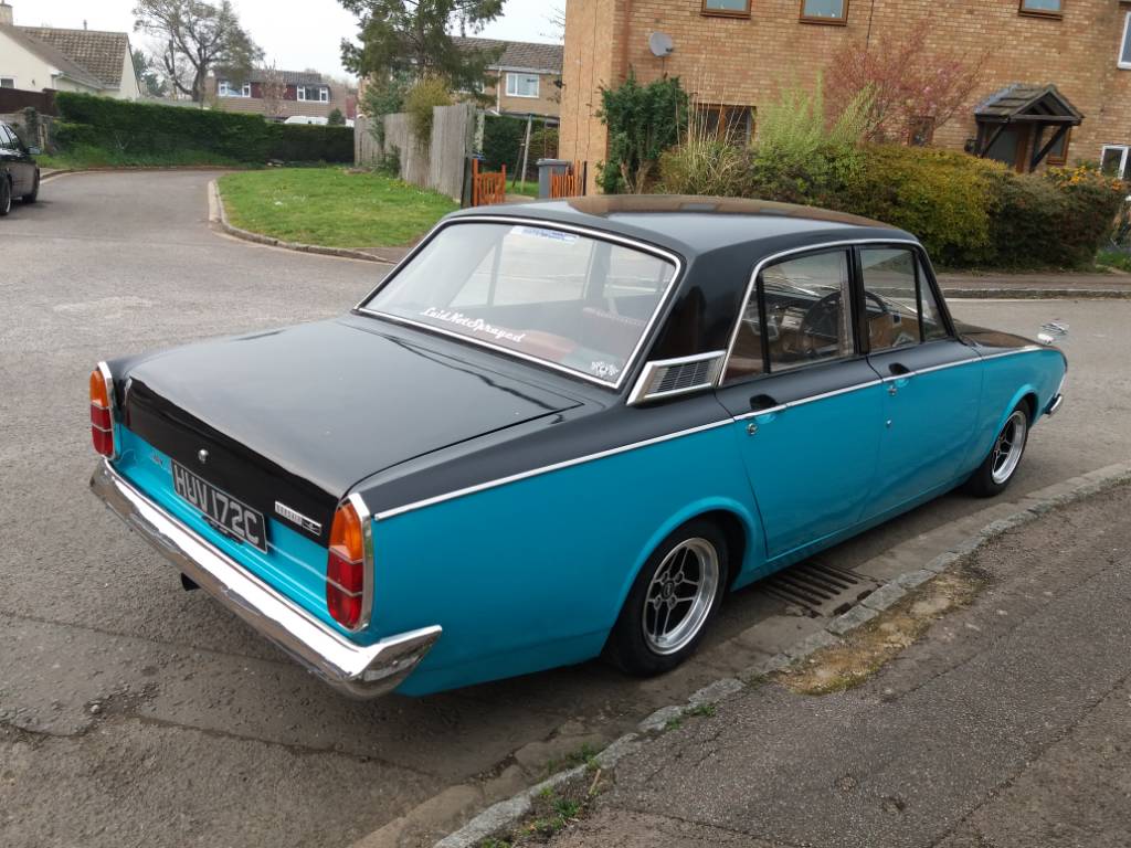 Ford Corsair 'Laid not sprayed'