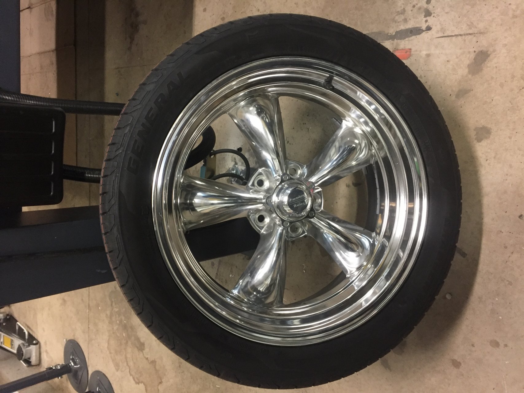 4x chevy 20x8 American racing mags,torque thrusts,brand new with tyres