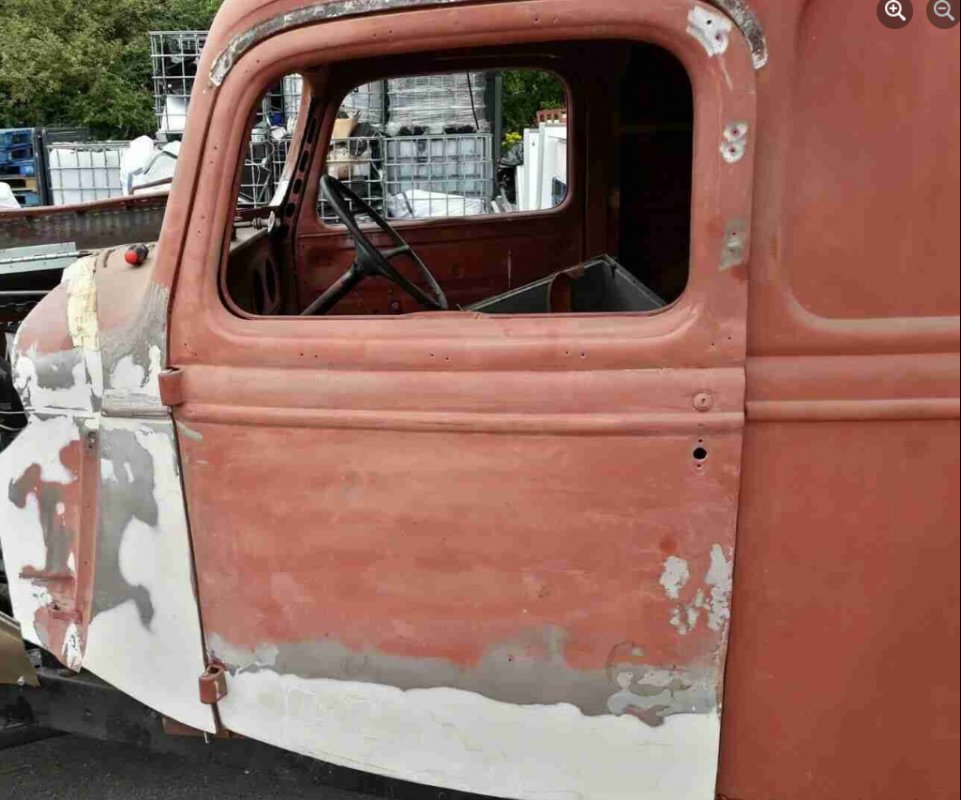 37 van body and chassis £1500