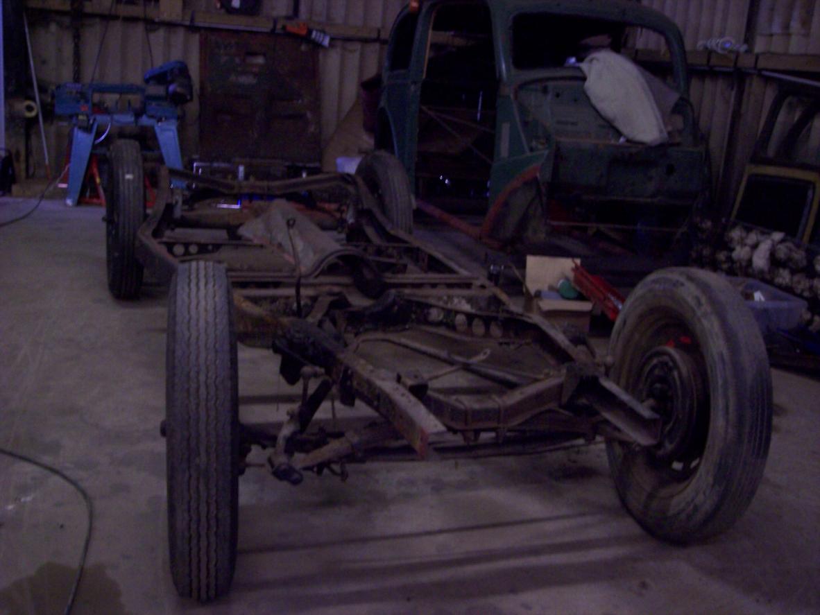 Ford 103e Rolling Chassis